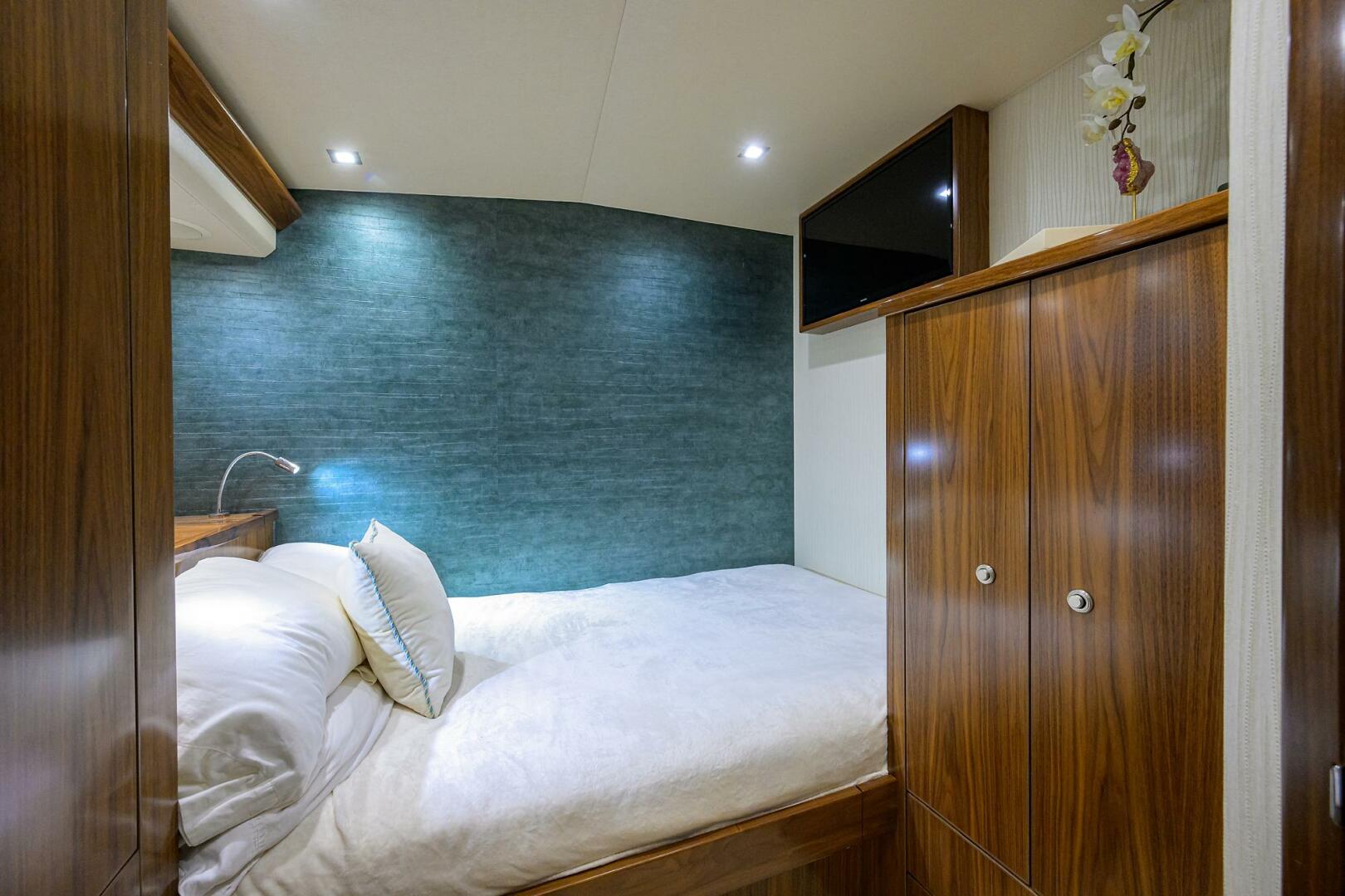 2020 Viking 92 Enclosed Bridge "CHINA TIME" for Sale in Abacos, FL ...