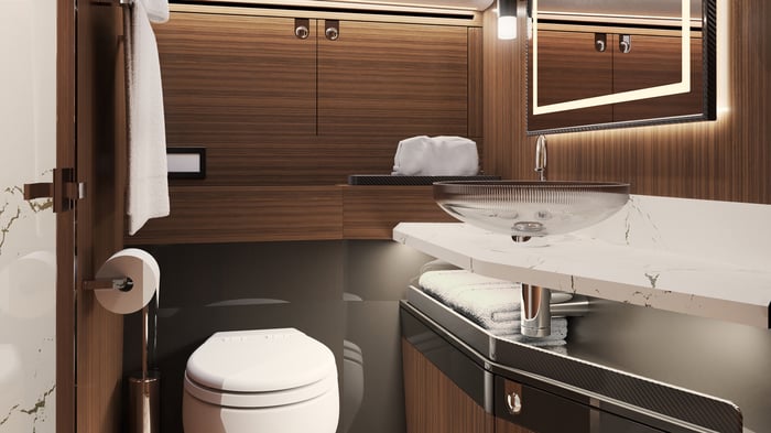 Eclipse 605 Shadow for Sale | New Express Cruisers | HMY Yachts